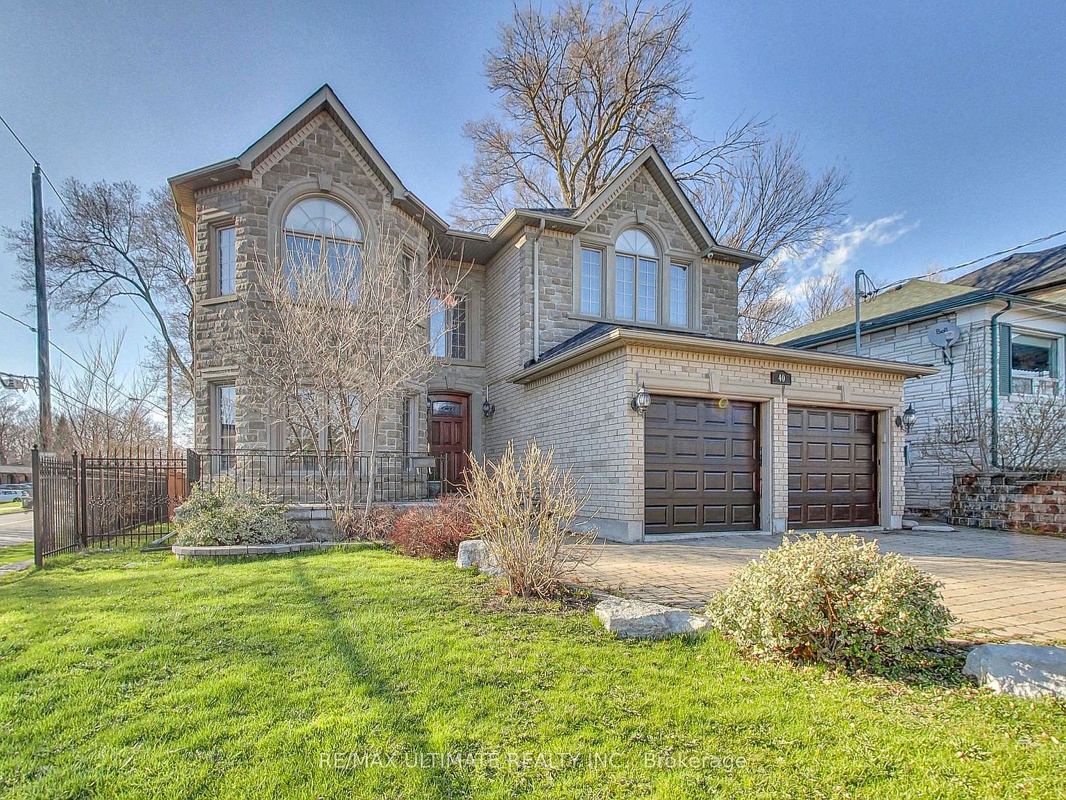 40 Harrow Dr #3, Toronto, ON M6M 2X3 | Zillow