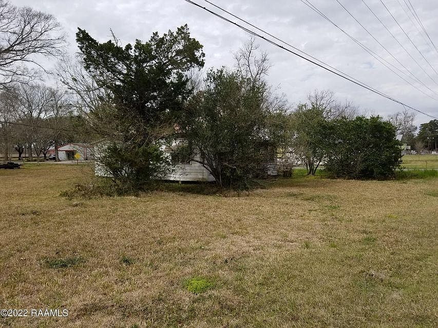 1026 Tate Cove Rd, Ville Platte, LA 70586 | MLS #166077 | Zillow