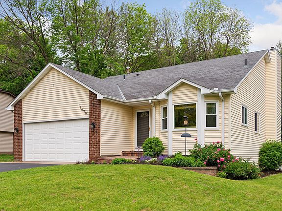 17698 S Shore Ln W, Eden Prairie, MN 55346 | MLS #6728531 | Zillow