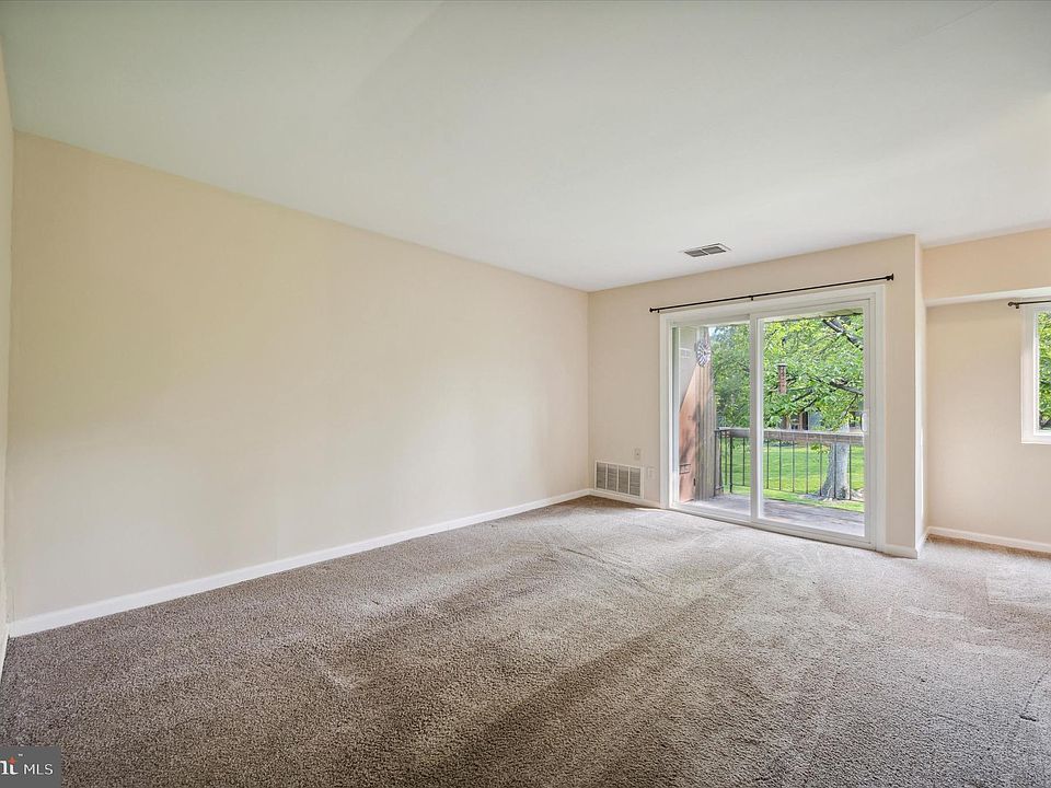 The Meadows - 1508 Meadowview Ln Mont Clare PA | Zillow