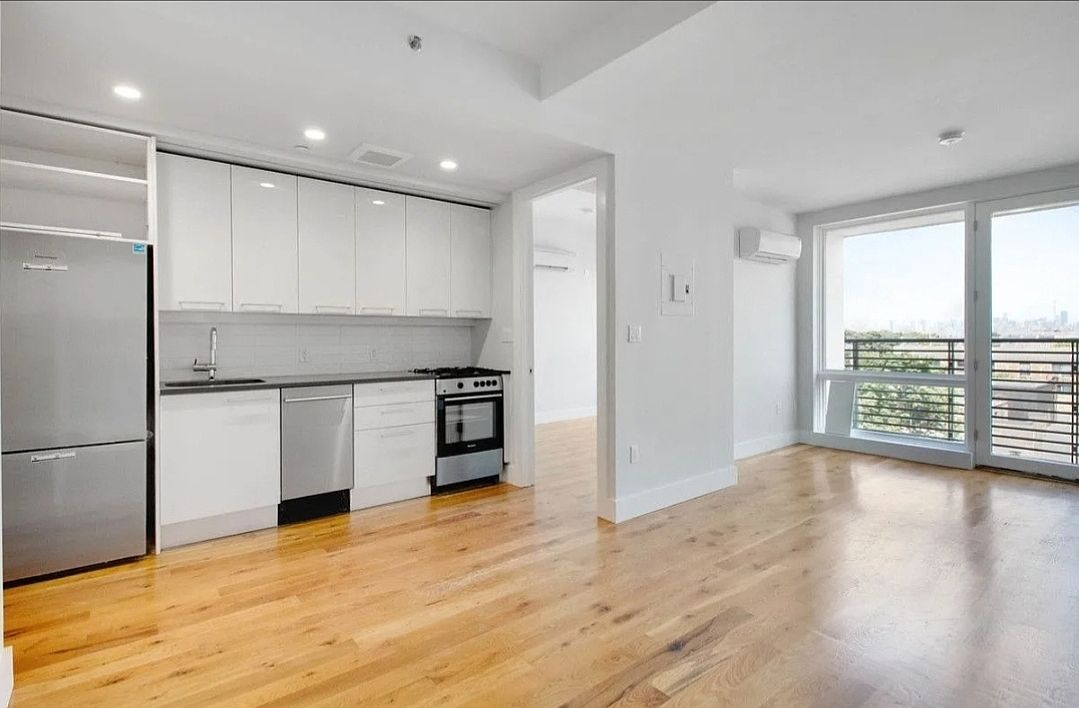 615 Flatbush Ave APT 2C, Brooklyn, NY 11225 | Zillow