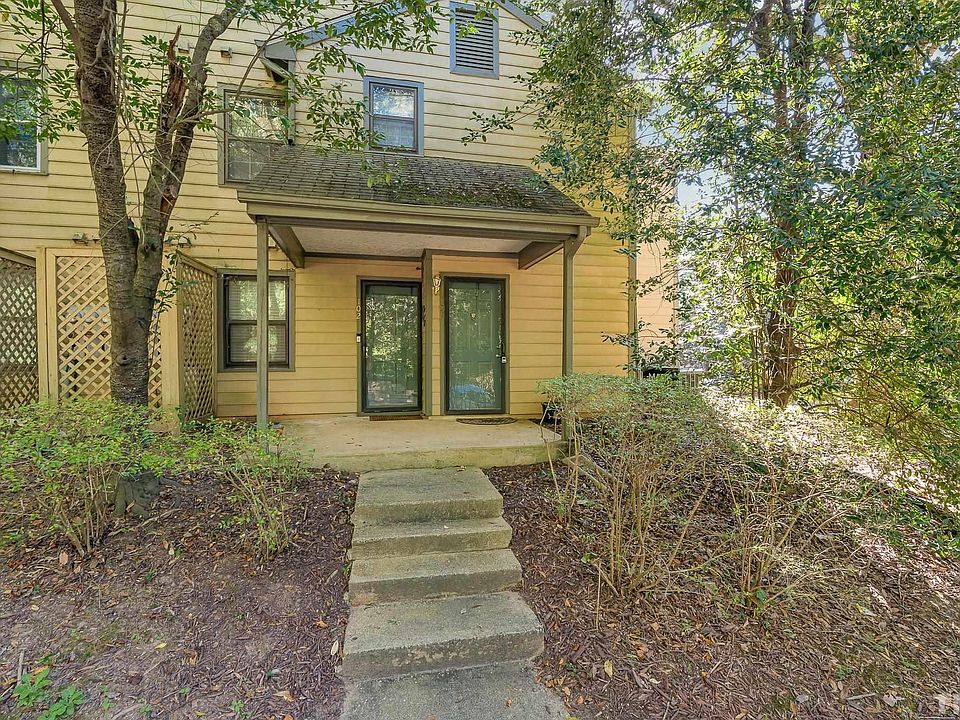 101 Autumn Chase Dr, Raleigh, NC 27613 | MLS #2535805 | Zillow