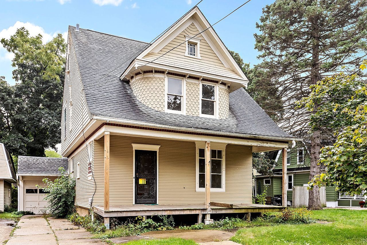 873 Larkin Ave, Elgin, IL 60123 | MLS #11875243 | Zillow