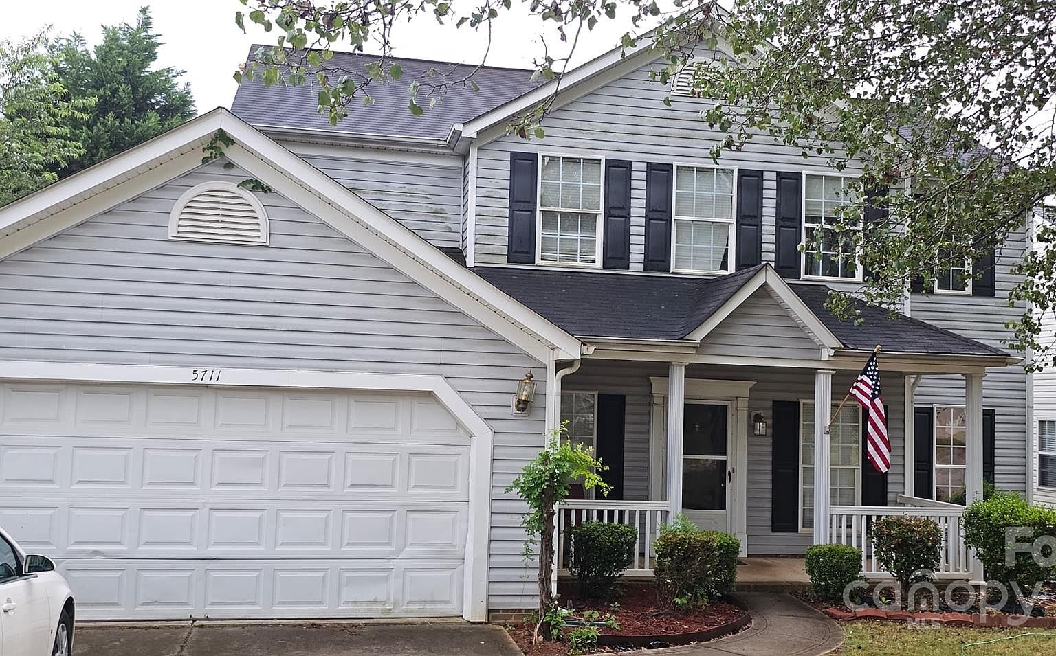 5711 Falls Ridge Ln, Charlotte, NC 28269 | MLS #4161966 | Zillow