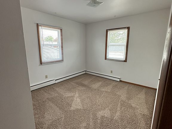 321 Cedar Crest Dr # 7, Cedar Falls, IA 50613 | Zillow