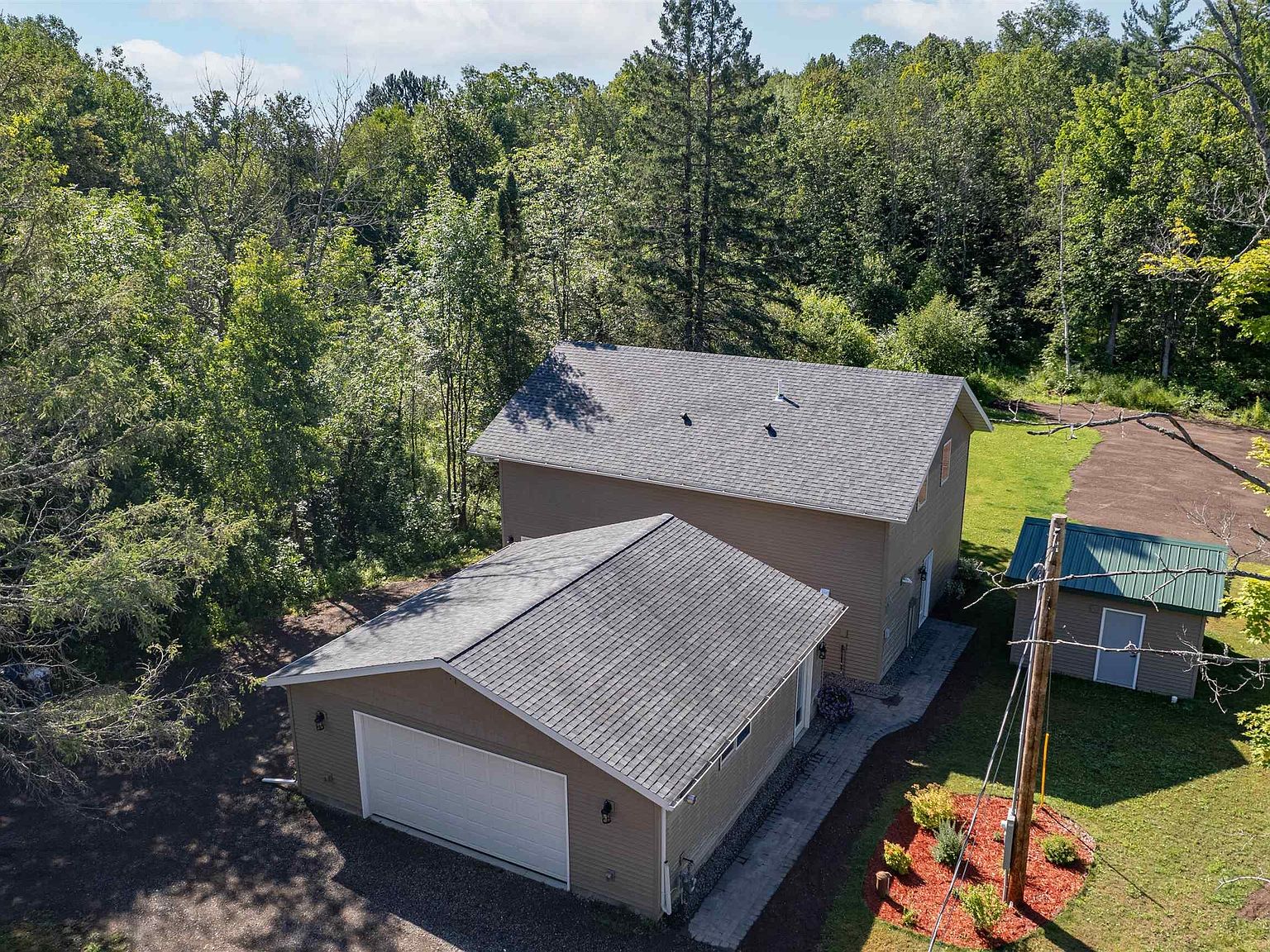 5829 Spruce Ln, Duluth, MN 55811 | Zillow