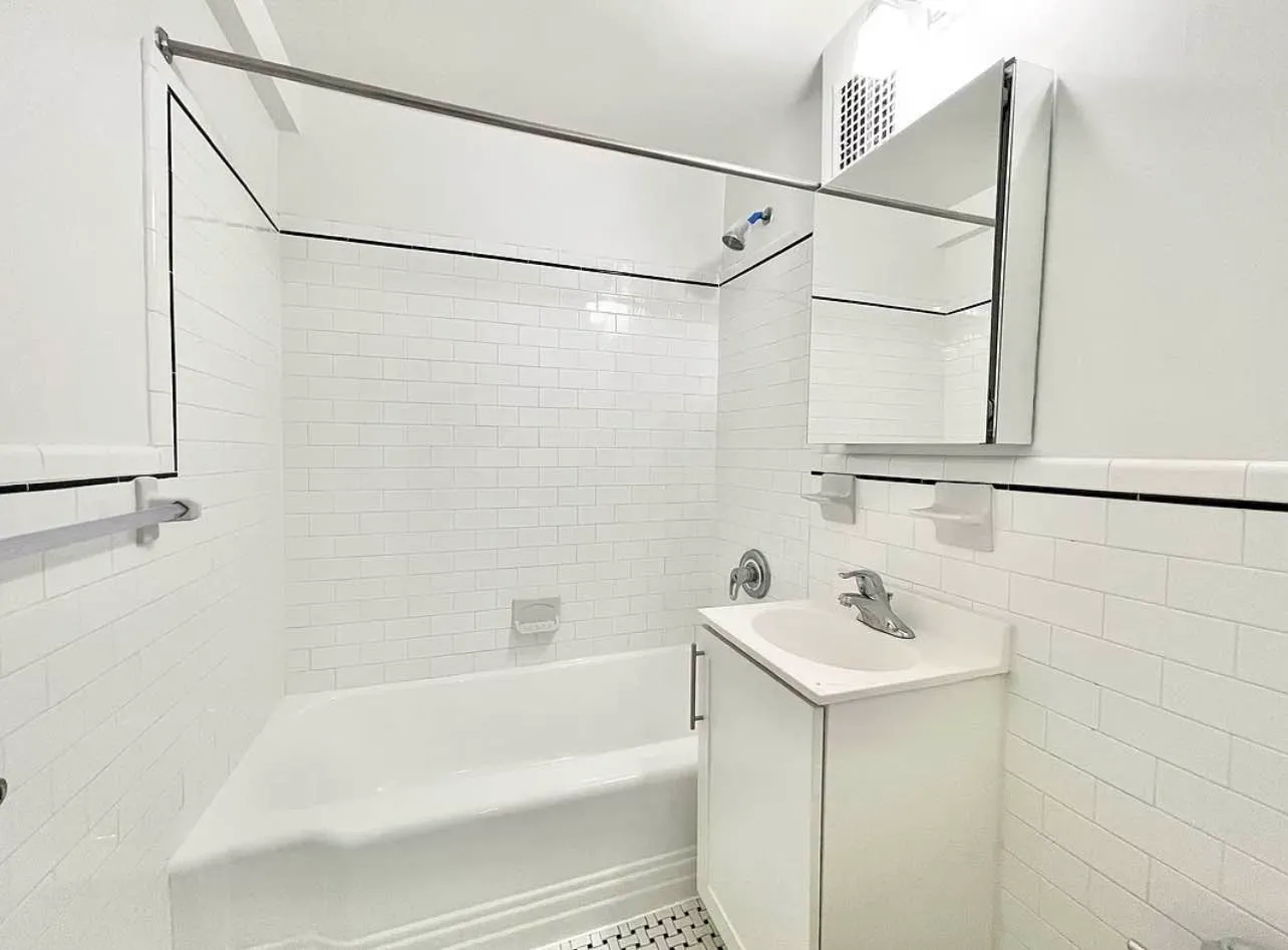 930 Grand Concourse #7H in Concourse, Bronx | StreetEasy