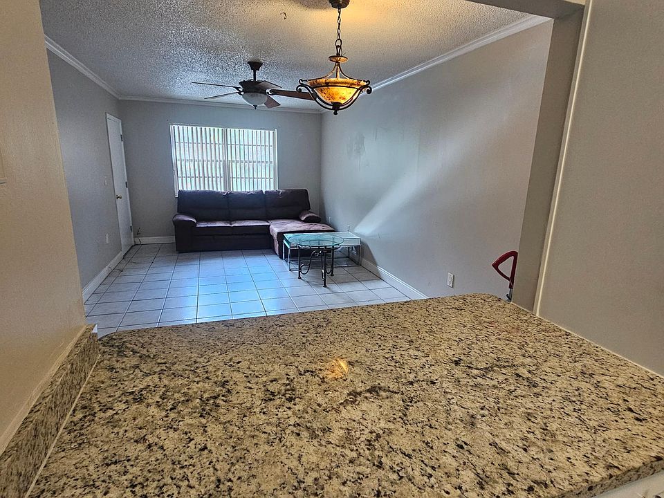 13101 Memorial Hwy, Miami, FL 33161 | Zillow
