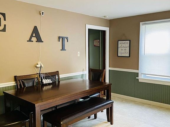 461 Oak St, Scranton, PA 18508 | Zillow