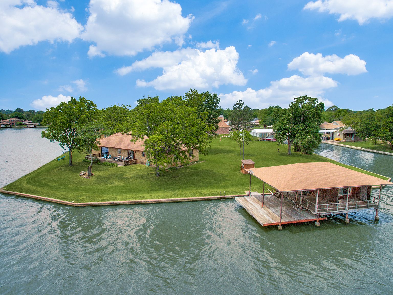 3722 Coral Sands Ct, Granbury, TX 76049 | Zillow