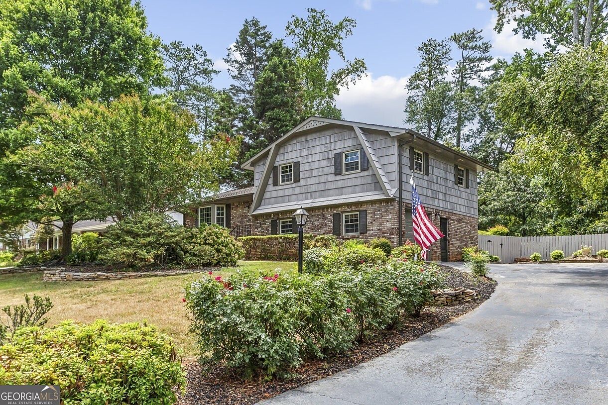 2806 Staunton Dr SE, Marietta, GA 30067 | Zillow
