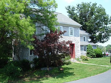 213 Hogestown Rd Mechanicsburg Pa 17050 Zillow