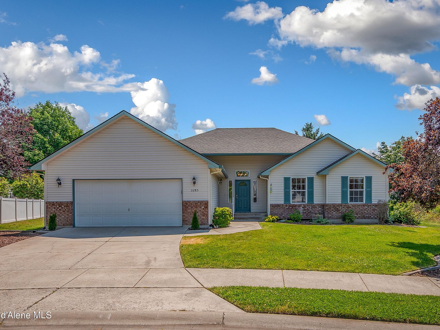 3285 N Ping Rd, Post Falls, ID 83854 | Zillow