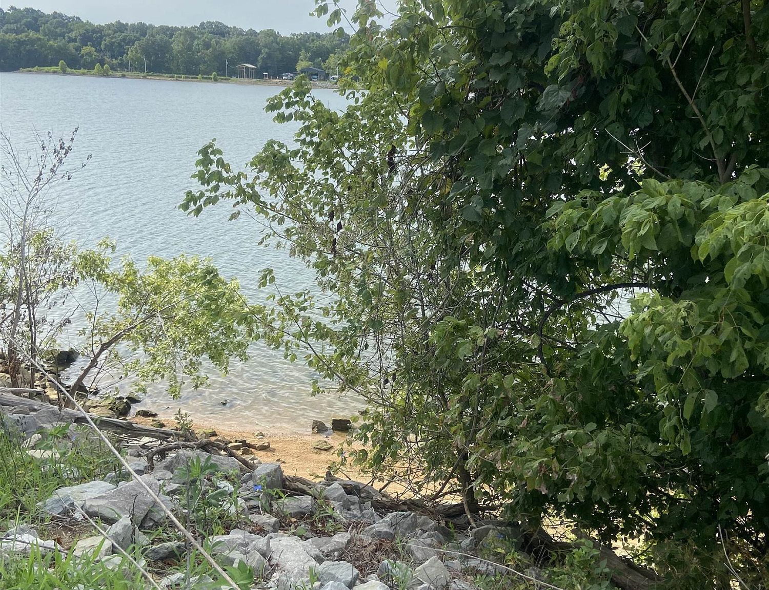 17 Yarbro Landing Ln, Decaturville, TN 38329 | Zillow