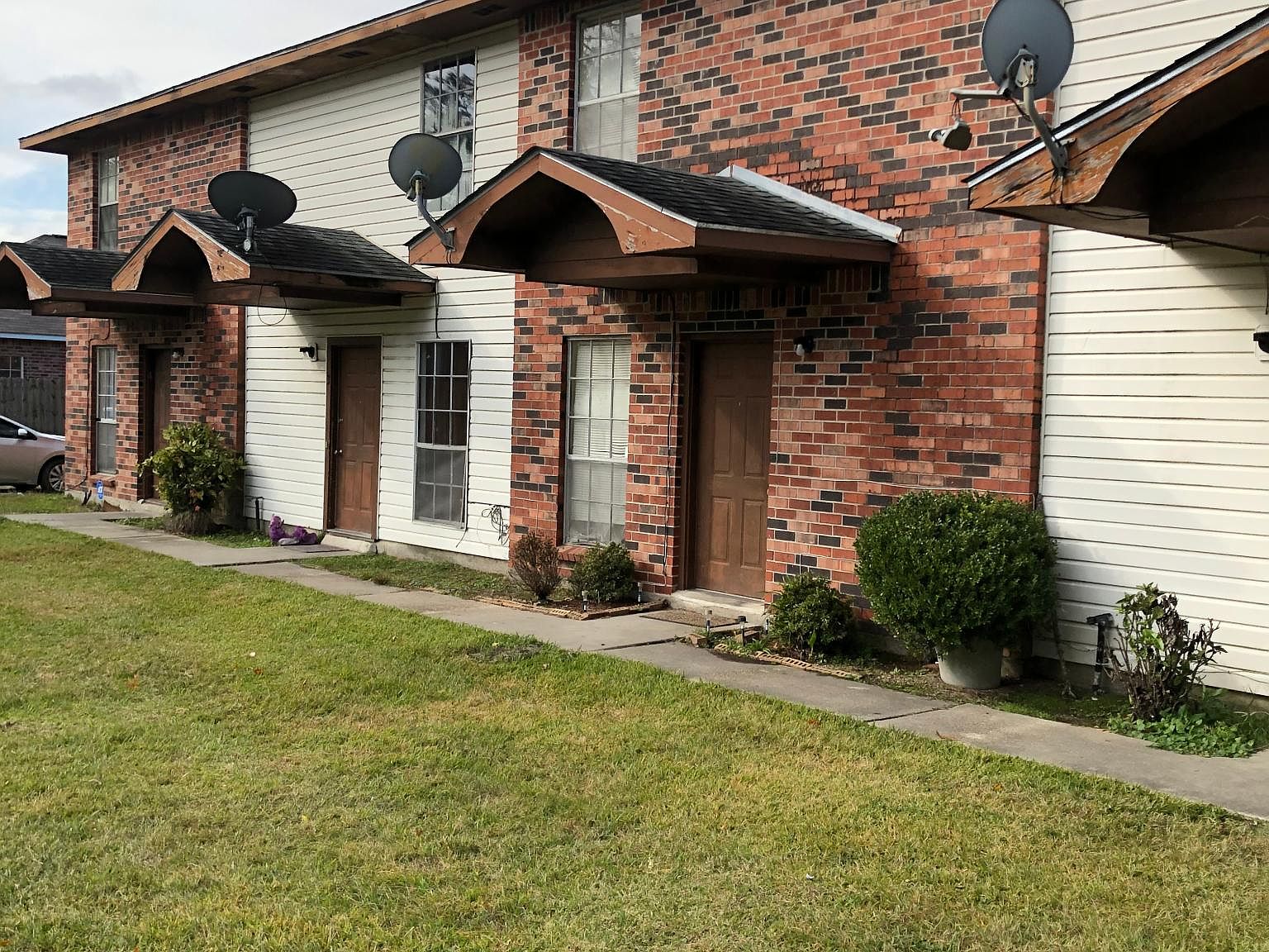 5438 Groom Rd APT 8, Baker, LA 70714 | Zillow