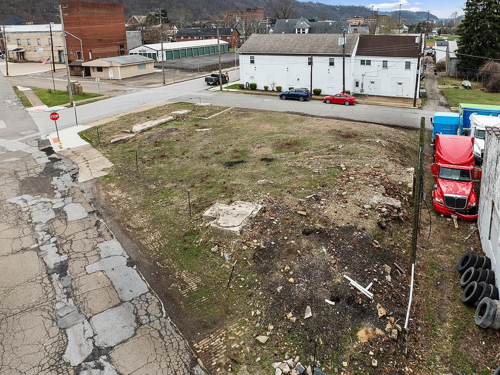 3301 CHAPLINE STREET, Wheeling, WV 26003 | Zillow