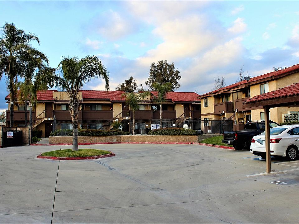 17450 Arrow Blvd #B, Fontana, CA 92335 | Zillow
