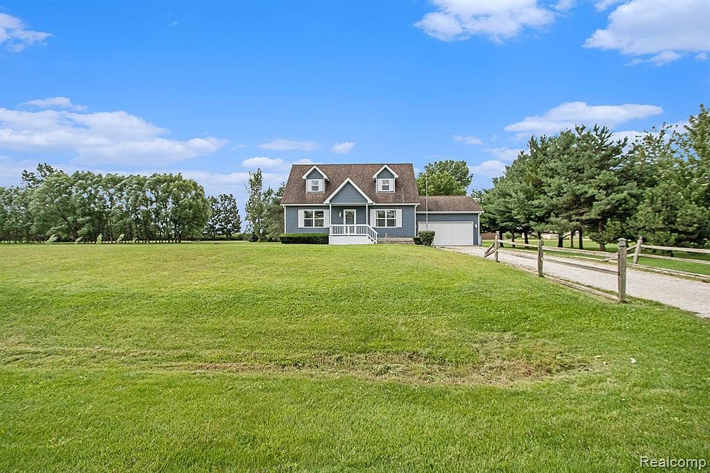 22 Ferguson Ln, Peck, MI 48466 | Zillow