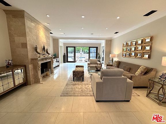 111 N Gunston Dr Los Angeles Ca 90049 Zillow