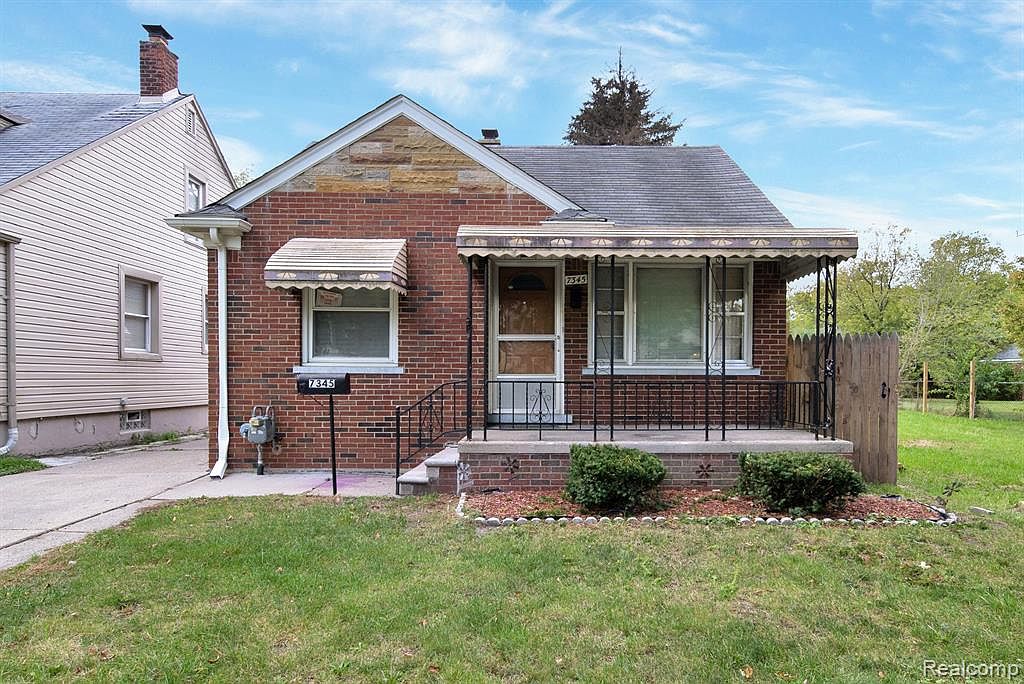 7345 Minock St, Detroit, MI 48228 | Zillow