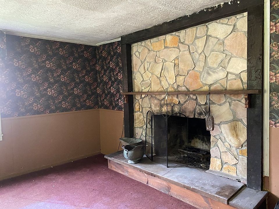 70 King Rd, Ashcamp, KY 41512 | MLS #118736 | Zillow