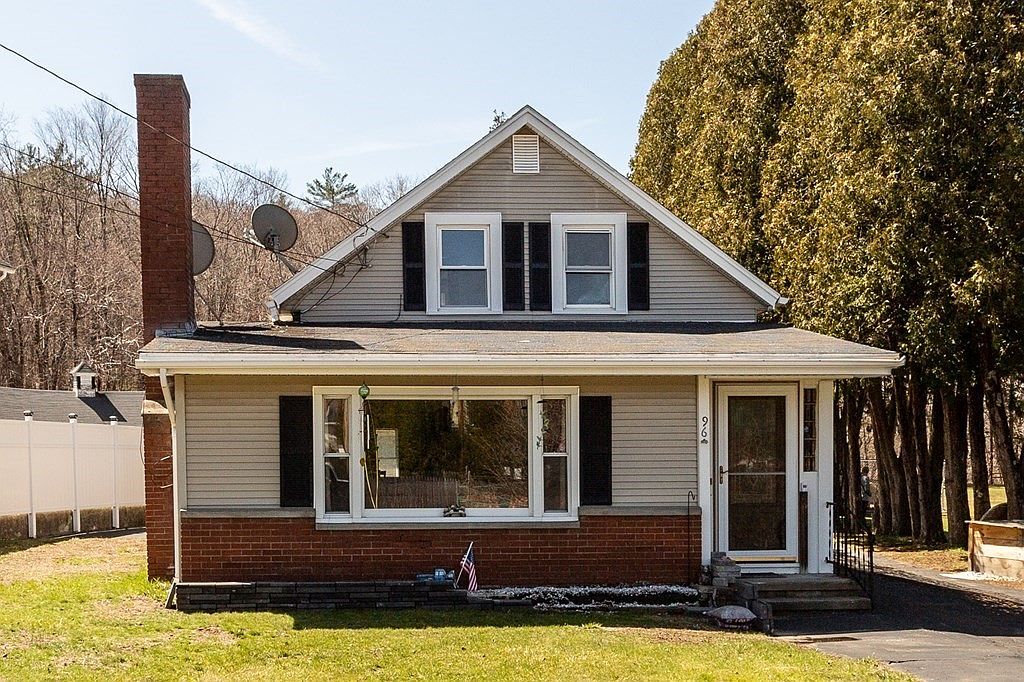 96 South St, Warren, MA 01083 | Zillow
