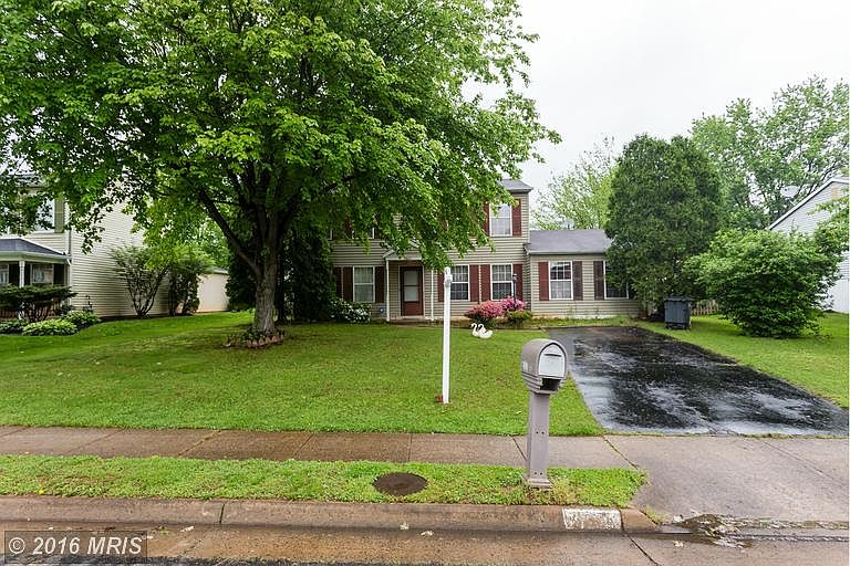 5601 Roundtree Dr, Woodbridge, VA 22193 | Zillow
