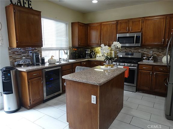 574 Corte San Julian, Perris, CA 92571 | Zillow