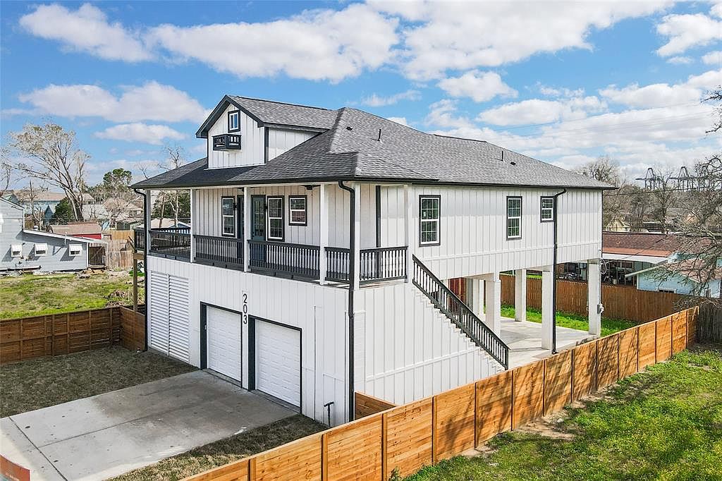 203 Dwire Dr, La Porte, TX 77571 | MLS #89852190 | Zillow