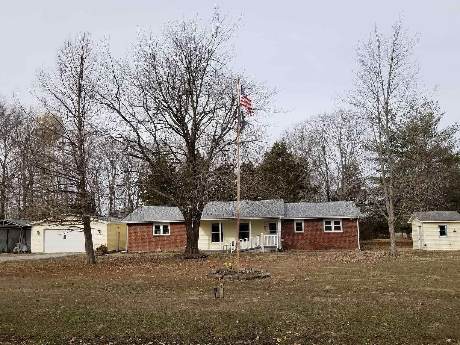 3158 E Freeman Rd, Scheller, IL 62883 | Zillow