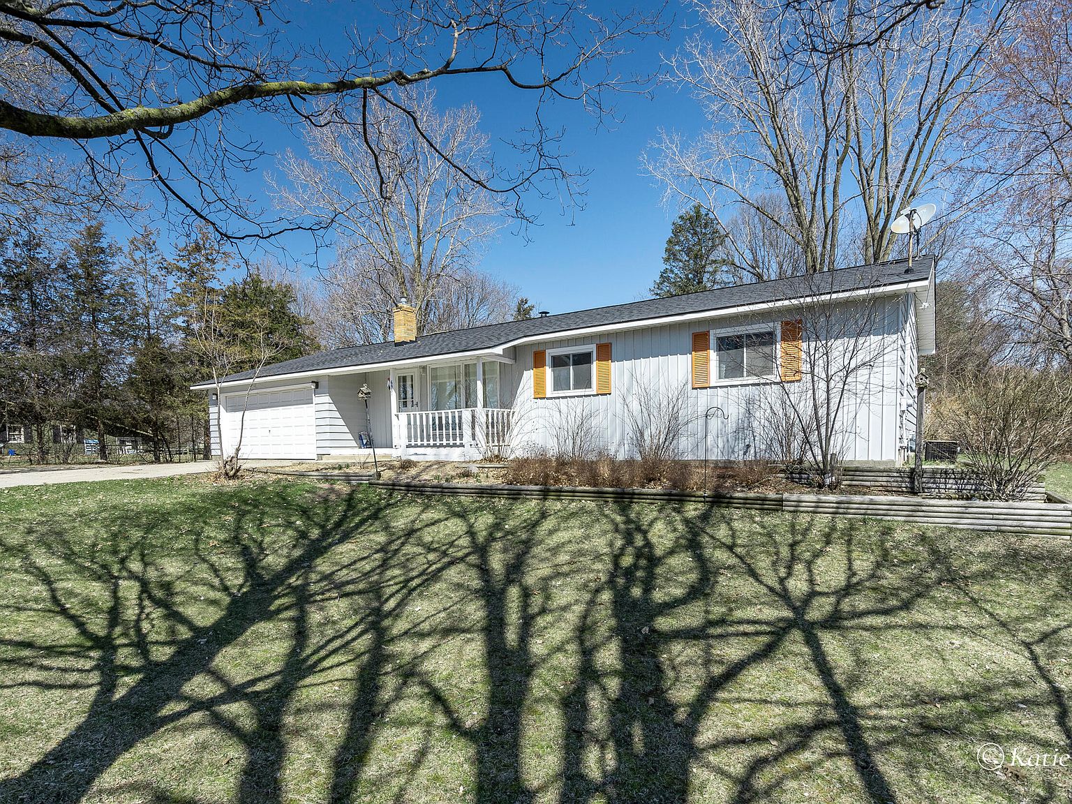 6931 Rix St SE, Ada, MI 49301 | Zillow