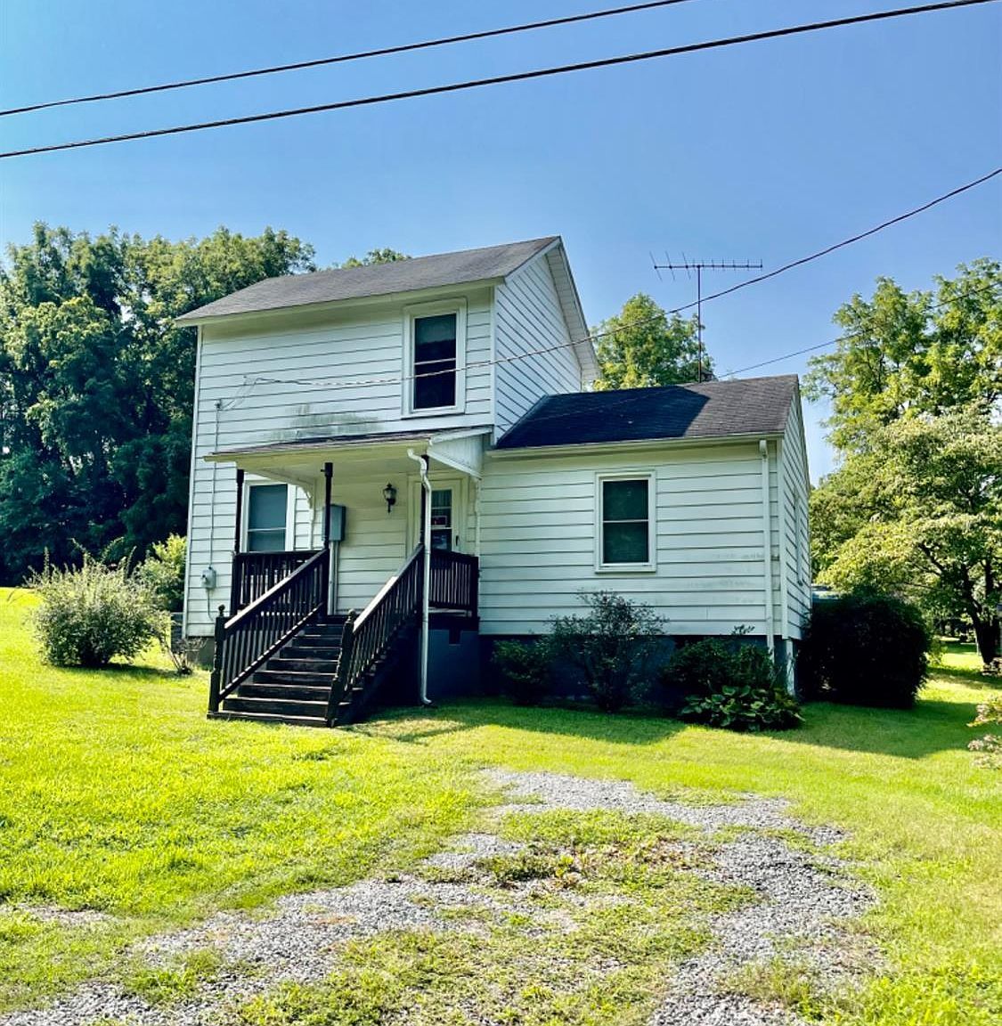 433 Church St, Phenix, VA 23959 | Zillow