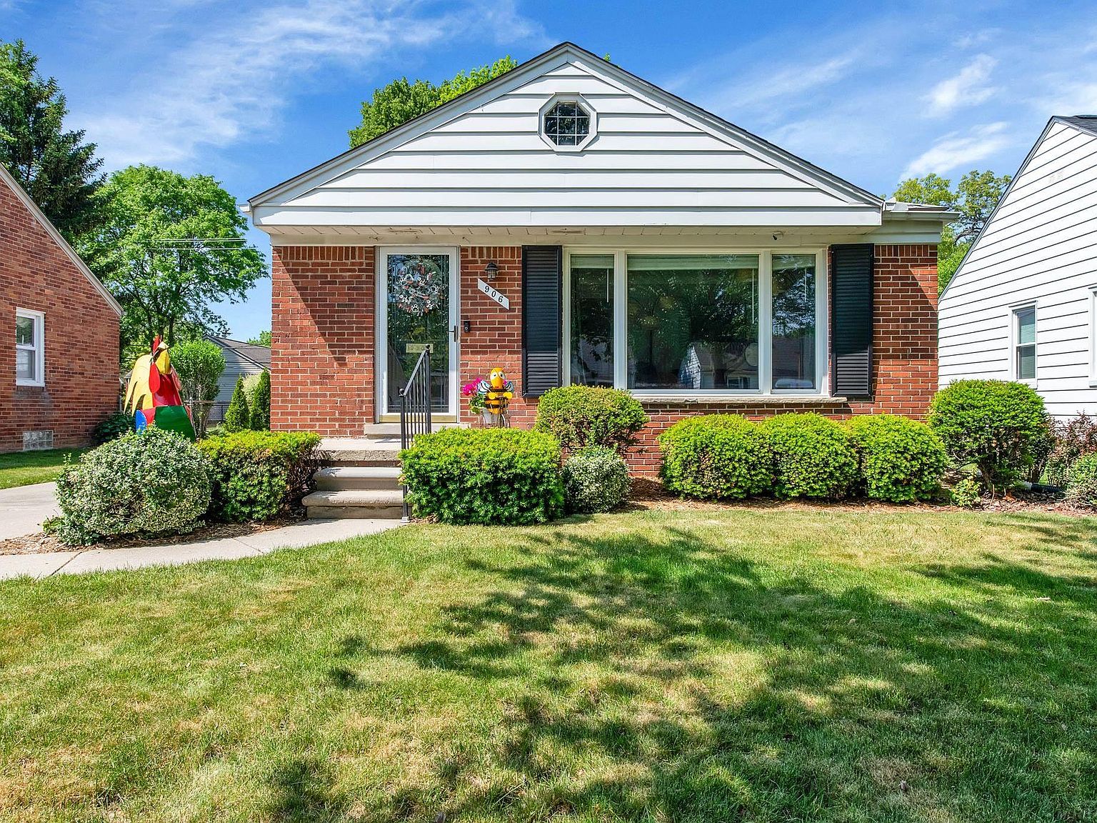 906 Greenleaf Dr, Royal Oak, MI 48067 | Zillow