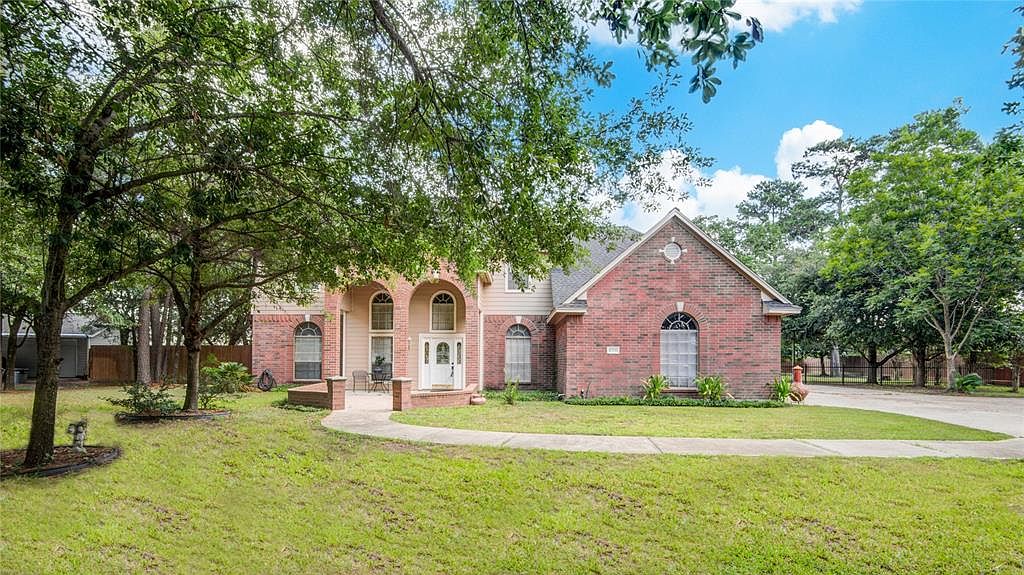 10706 Indian Trails Dr, Tomball, TX 77375 | MLS #73493042 | Zillow