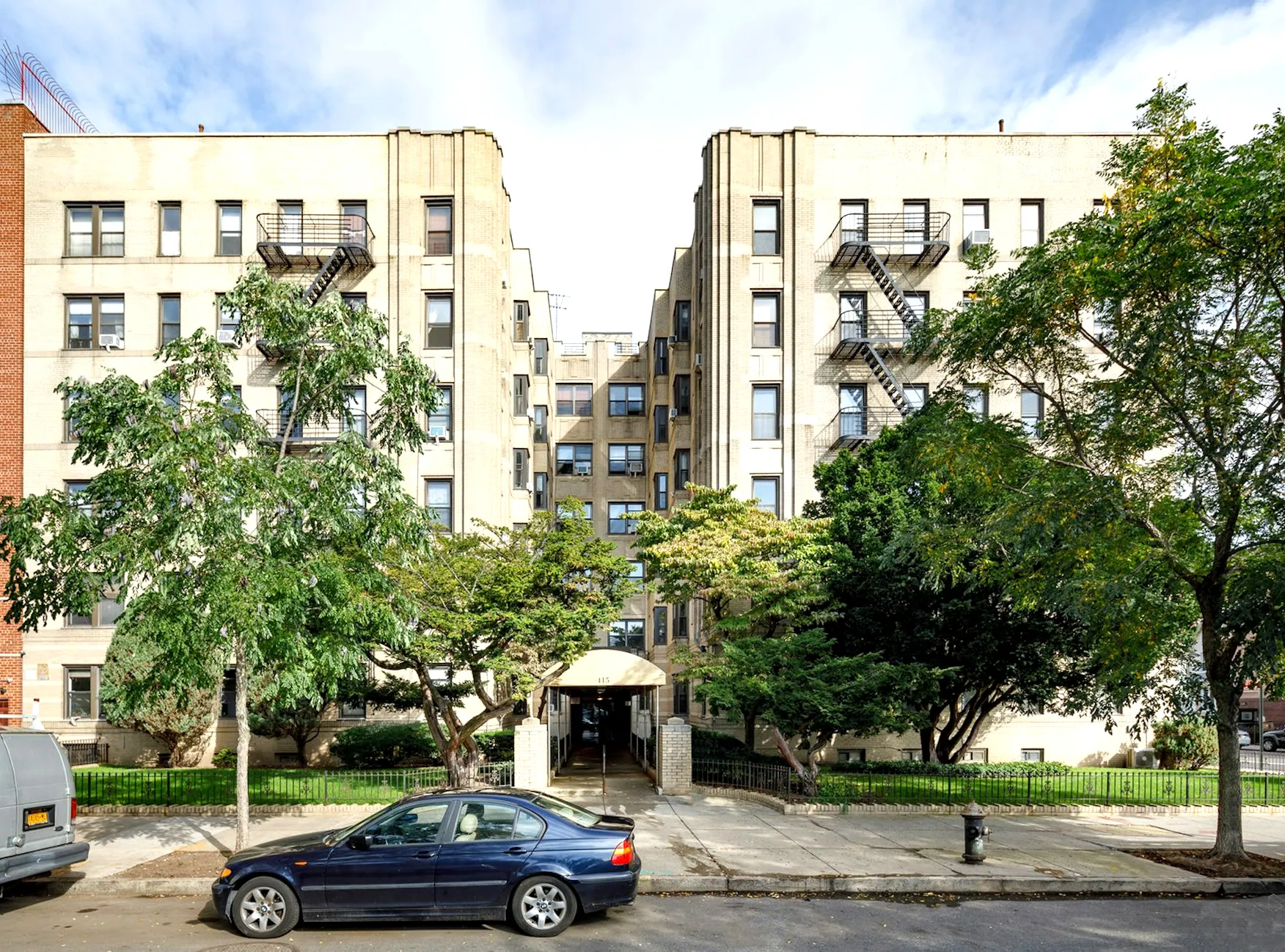 415 Ocean Parkway #4C in Kensington, Brooklyn | StreetEasy
