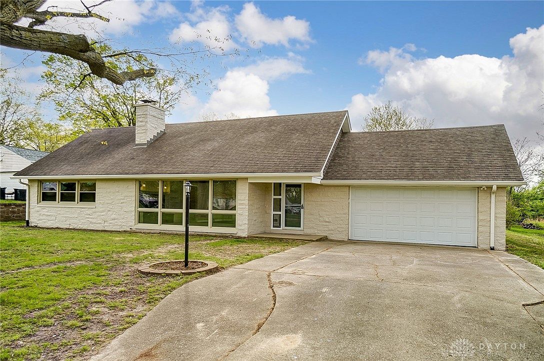 164 Lindy Dr, Middletown, OH 45044 | Zillow