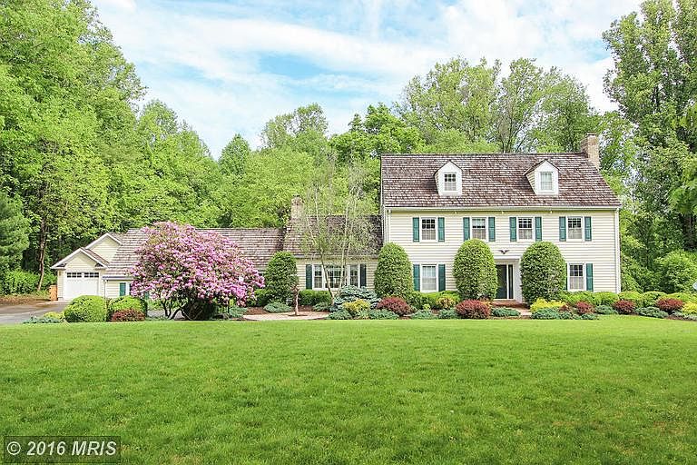 13609 Esworthy Rd, Germantown, MD 20874 | Zillow