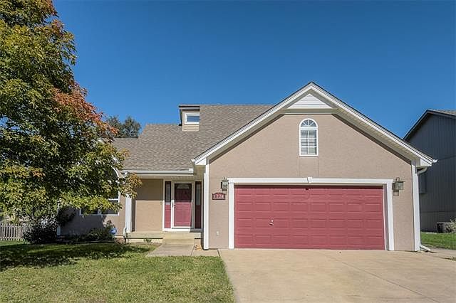 1224 SW Persels Rd, Lees Summit, MO 64081 | Zillow