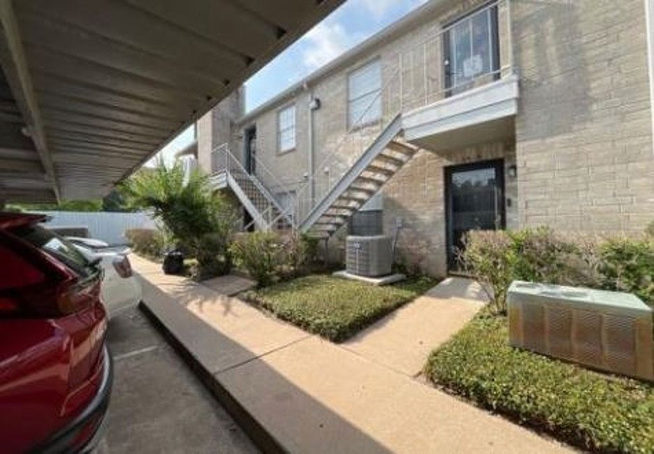 8267 Creekbend Dr Houston, TX, 77071 - Apartments for Rent | Zillow