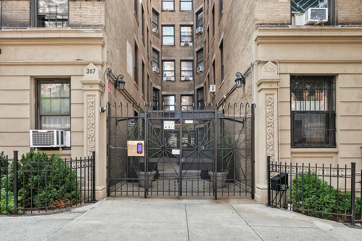 3117 Broadway #1-1 in Morningside Heights, Manhattan | StreetEasy