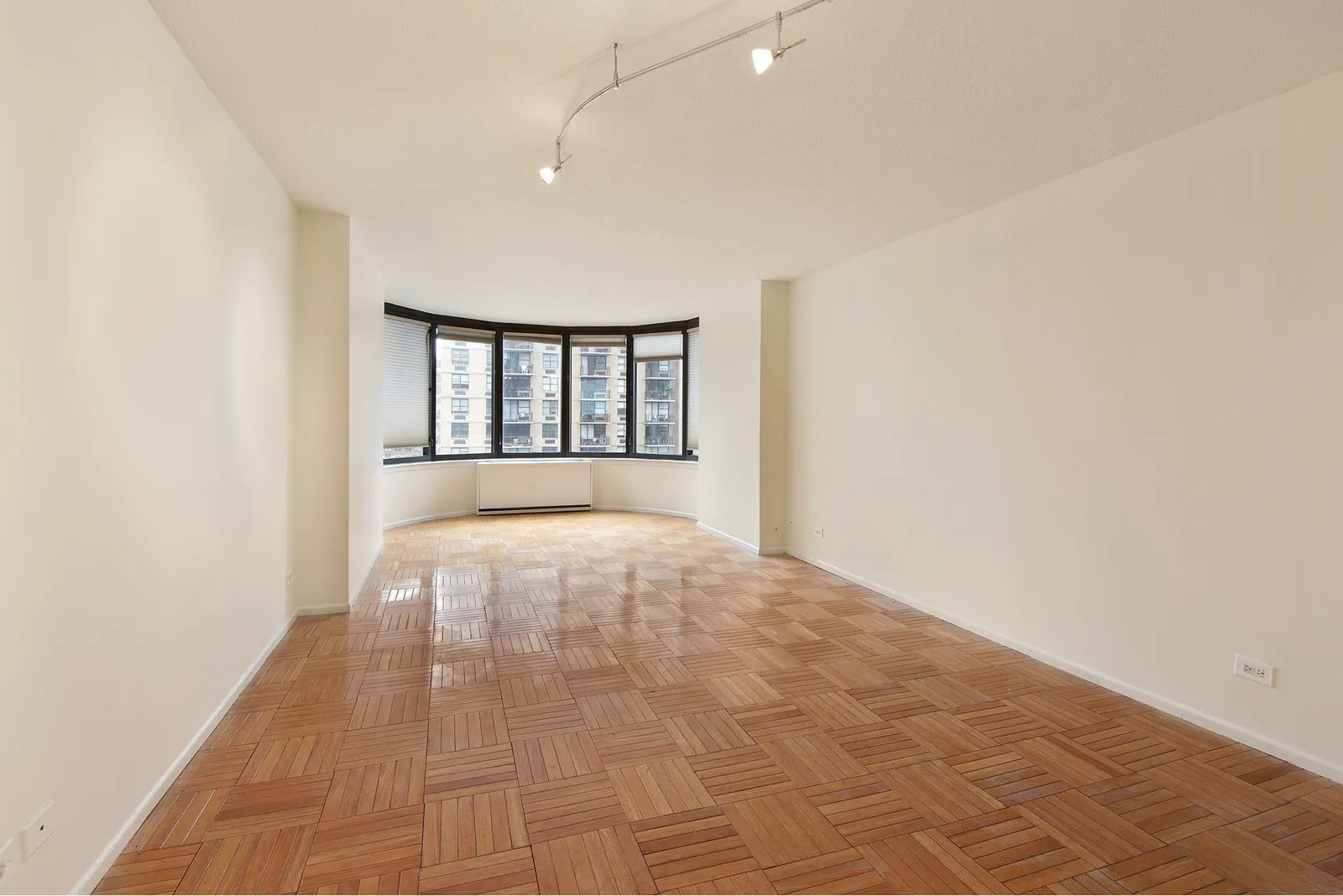 330 East 38th Street #27F in Murray Hill, Manhattan | StreetEasy