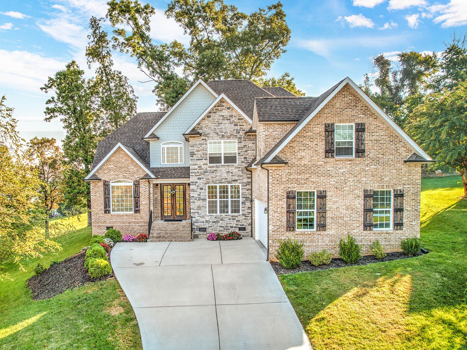 10301 Noras Path Ln, Knoxville, TN 37932 | Zillow