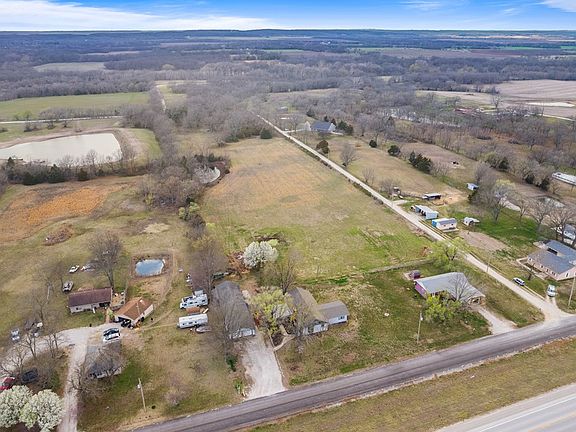 5262 Reno Rd, Neodesha, KS 66757 | MLS #48224 | Zillow