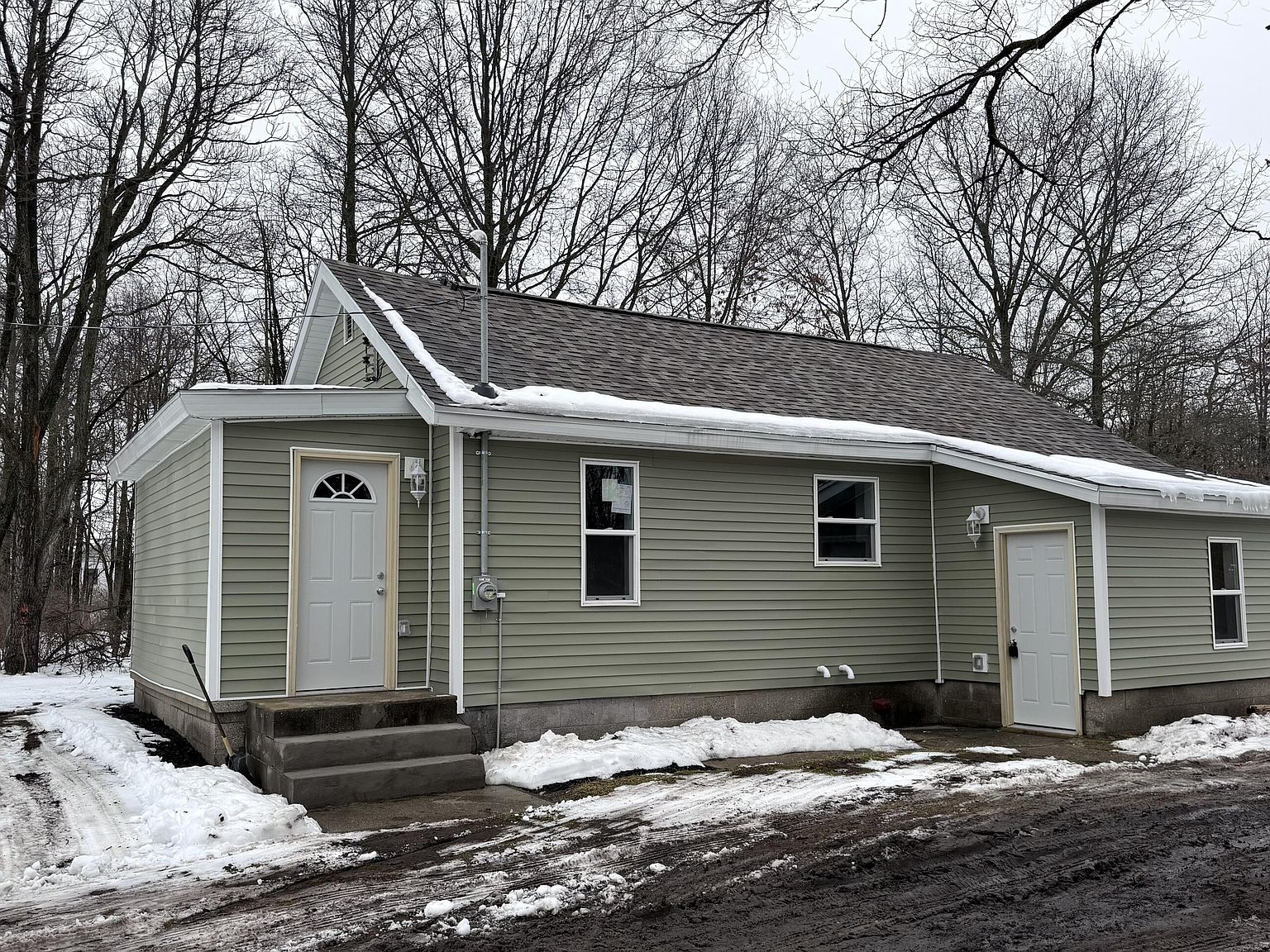 2950 132nd Ave, Holland, MI 49424 | MLS #24004877 | Zillow