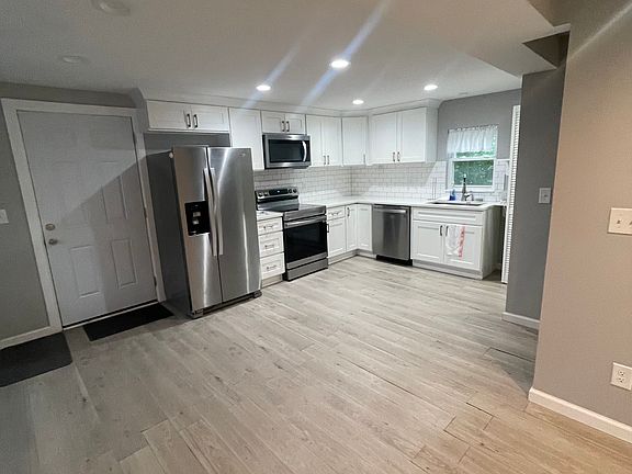 74 Main St APT 1, Potsdam, NY 13676 | Zillow