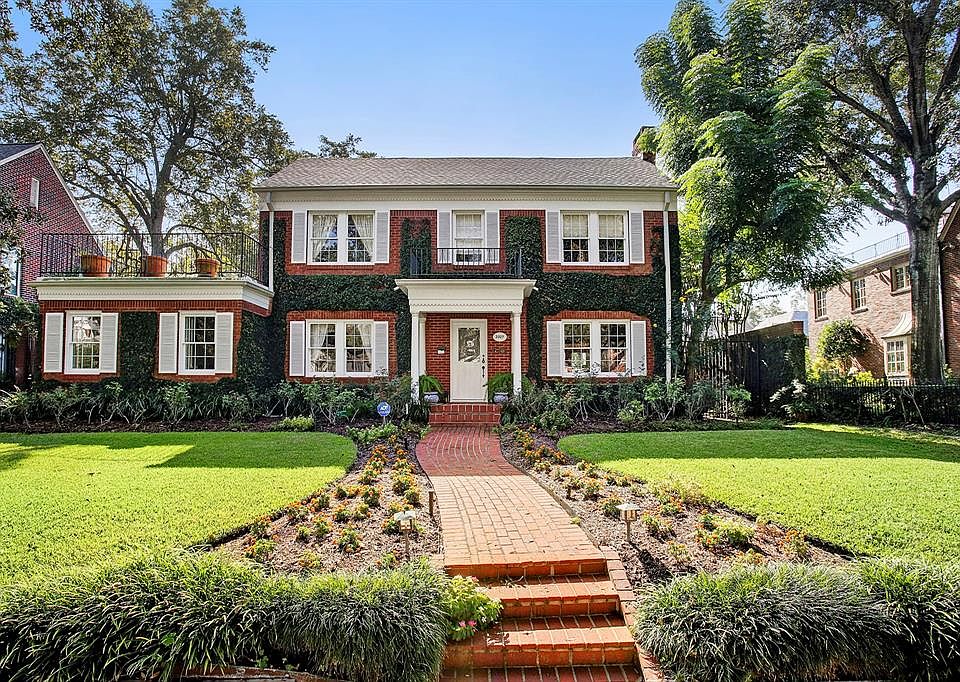 2027 Sunset Blvd, Houston, TX 77005 | Zillow