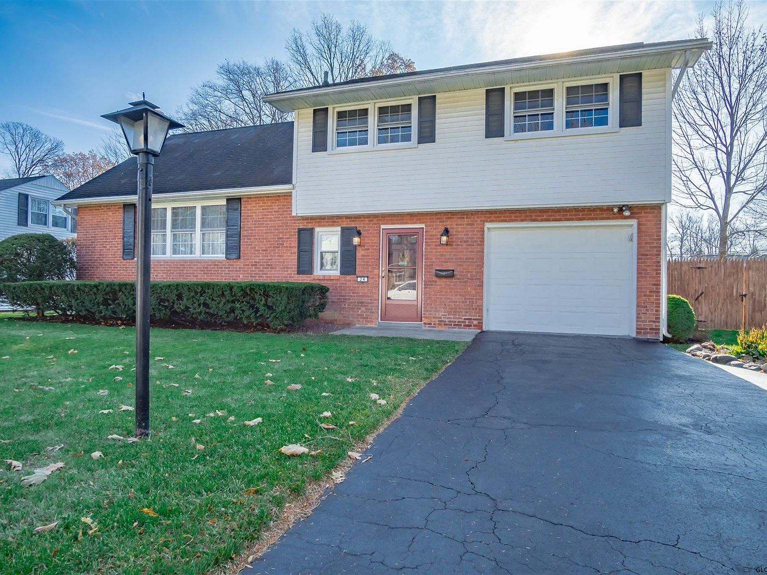 24 Santa Ln, Schenectady, NY 12306 | Zillow