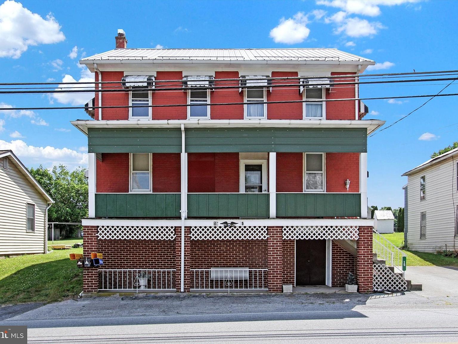 15 Maple St, Gettysburg, PA 17325 | Zillow