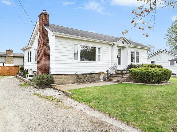 400 Simcoe St, Amherstburg, ON N9V 1N3 | MLS #25010948 | Zillow