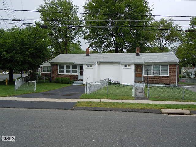 400 Stonybrook Rd, Stratford, CT 06614 | Zillow